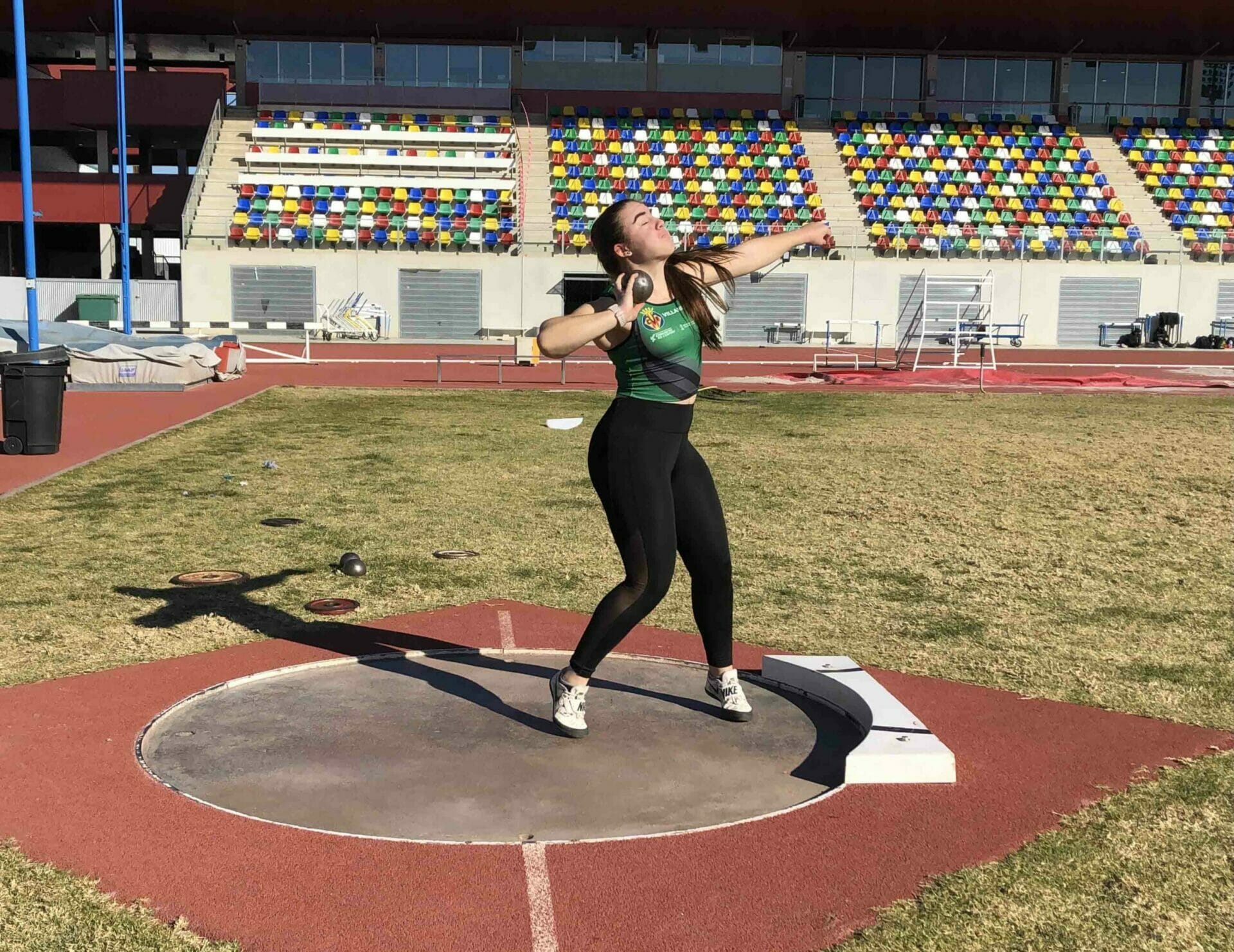 Arnau Llorens e Inés Safont a por los títulos de campeón de España ...